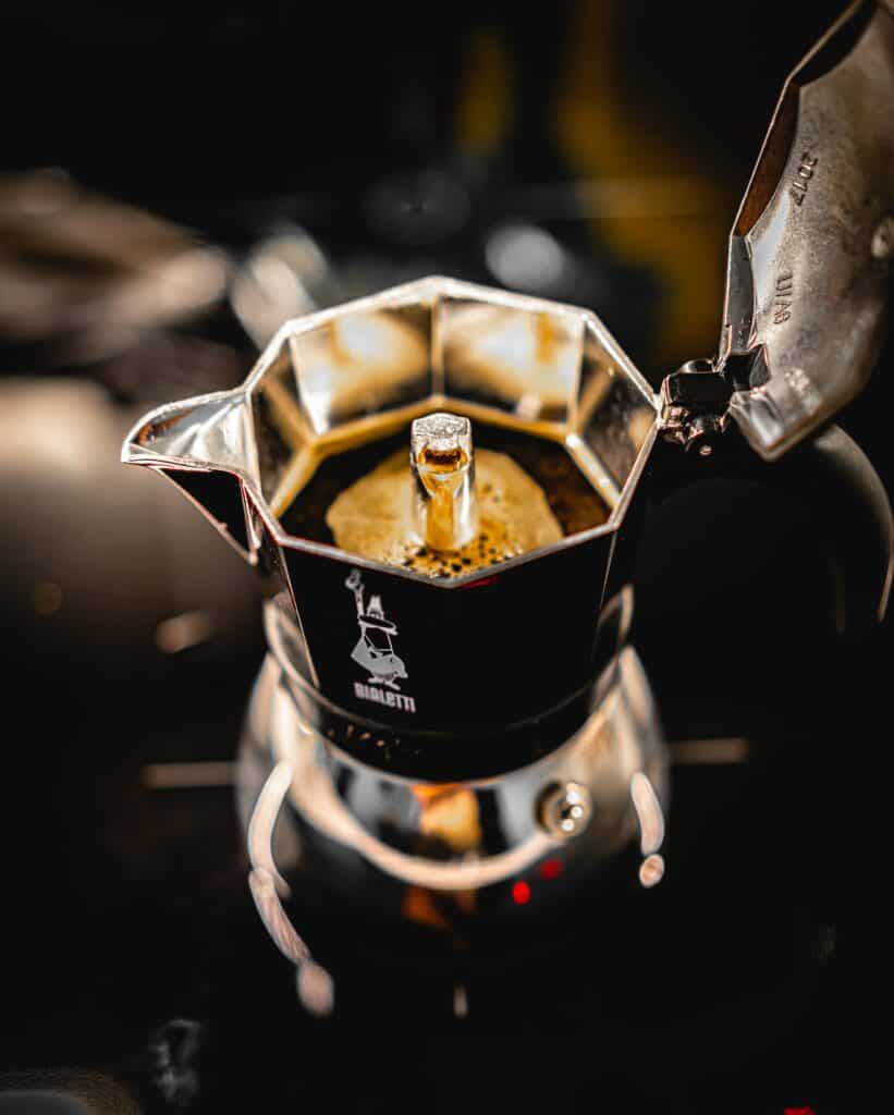 The Best Grind Size For Moka Pot Revealed! - Espresso Insiders